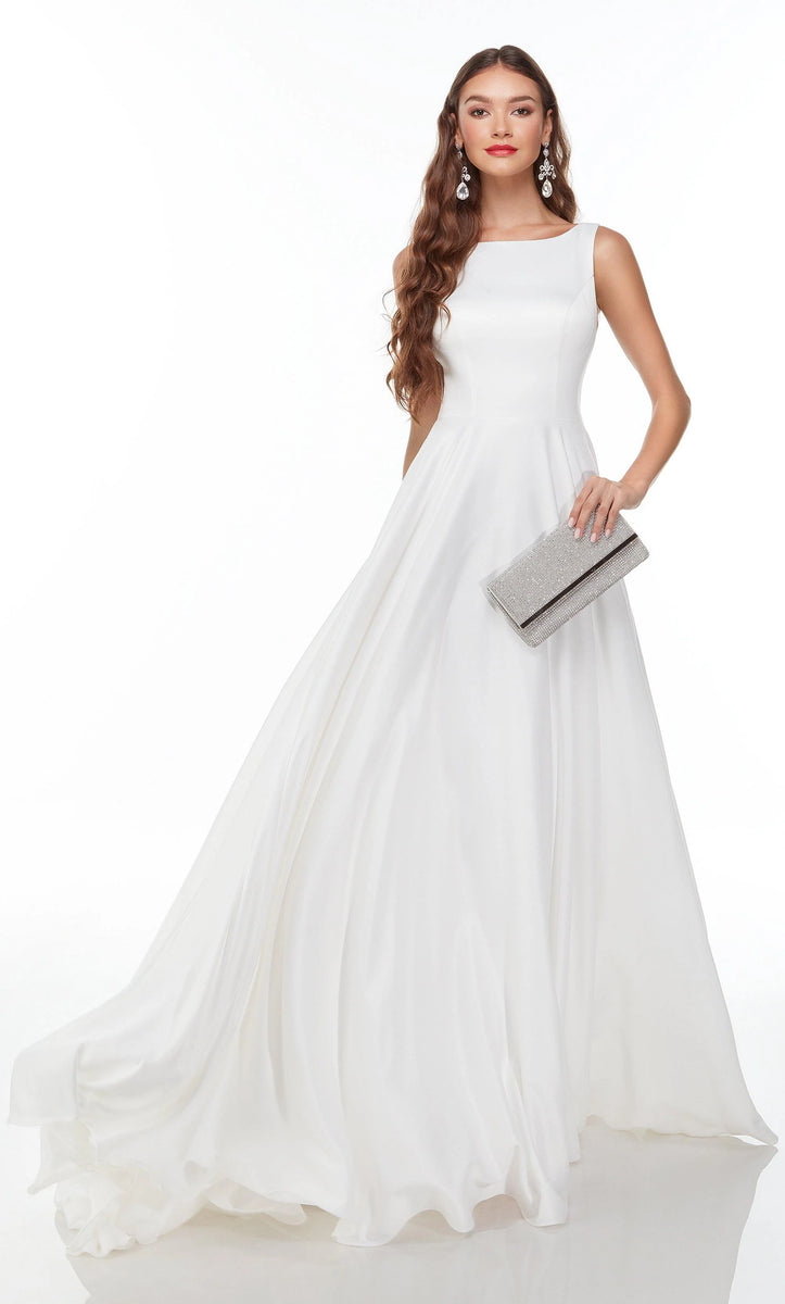Alena Gown – G. Marie's